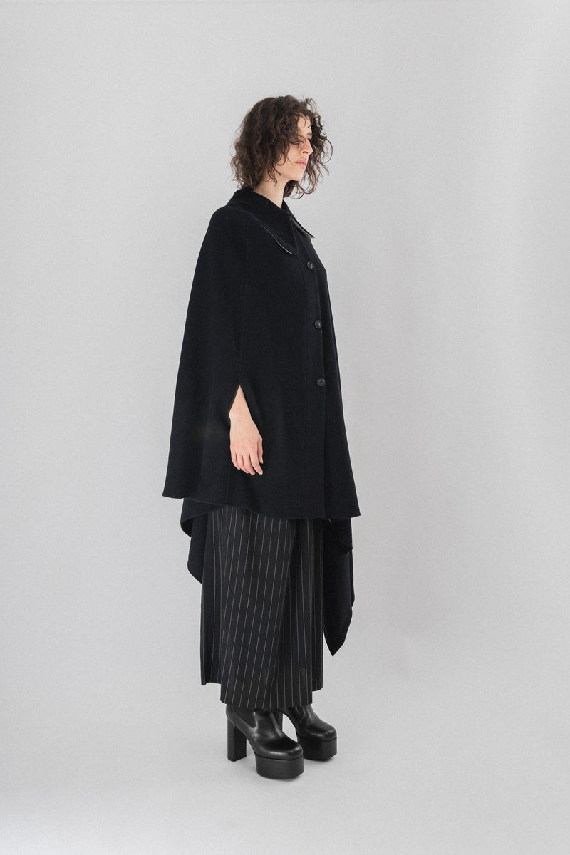 YOHJI YAMAMOTO - FW05 Asymmetrical wool cloak – L'OBSCUR